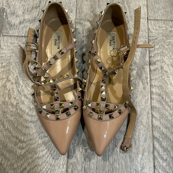 Kaitlyn Pan | Shoes | Kaitlyn Pan Rivet Flats | Poshmark